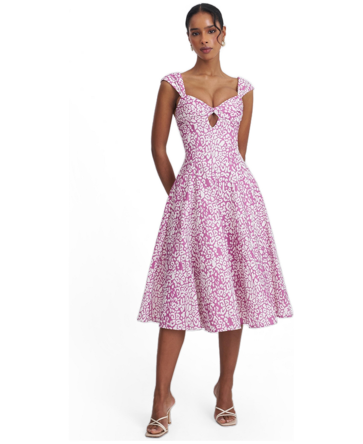 Click here for Miss Circle Womens Wynonna Mauve Cheetah Linen Key... prices