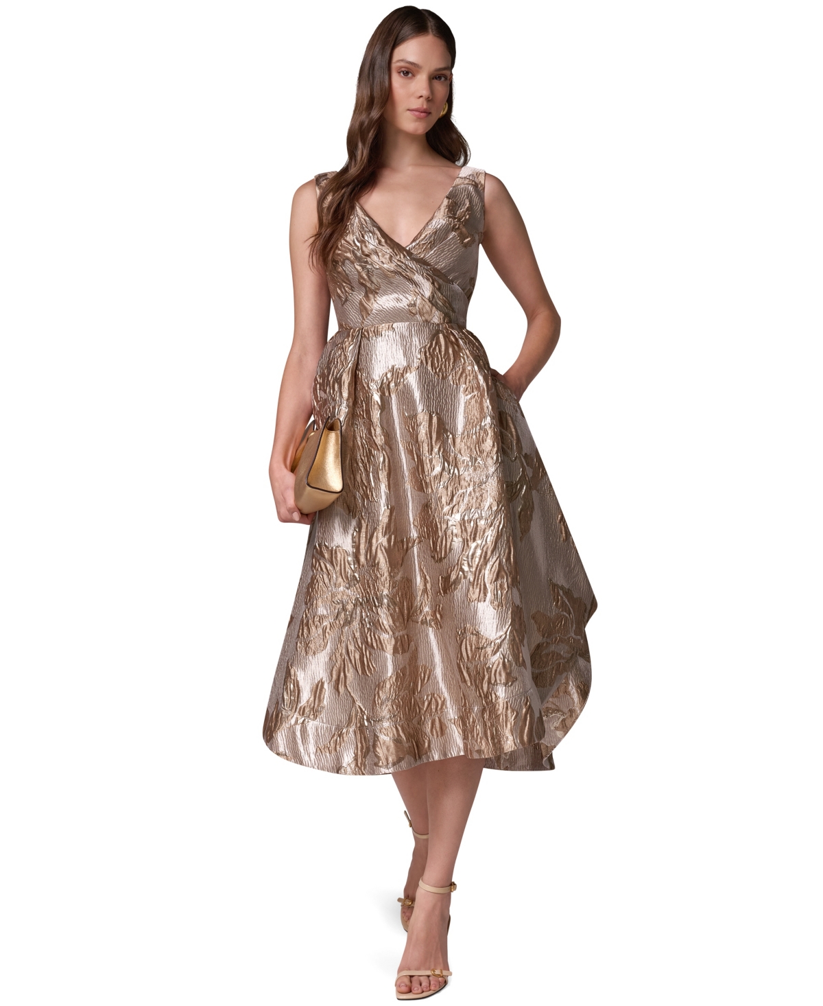 Click here for Donna Karan New York Womens Sleeveless Metallic Ja... prices