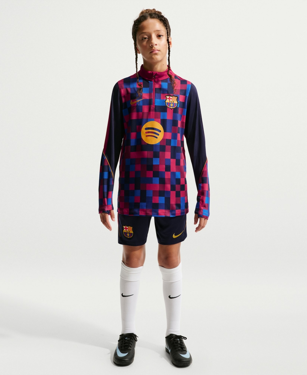 Click here for Nike Big Boys and Girls Garnet Barcelona 2026/27 S... prices