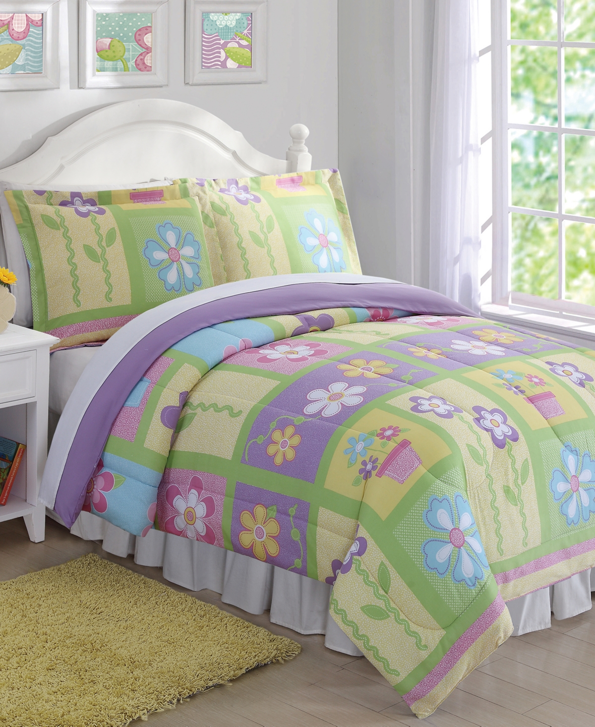 Click here for My World Kids Sweet Helena Reversible 3-Pc. Comfor... prices