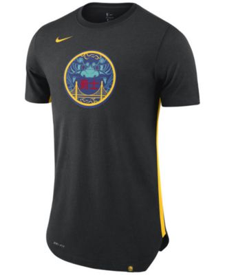 Nike Men's Golden State Warriors Alternate Hem Short Sleeve T-Shirt ...